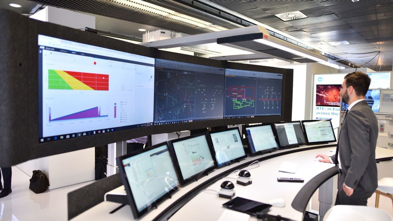 ABB goes digital at CIGRE 2018 in Paris