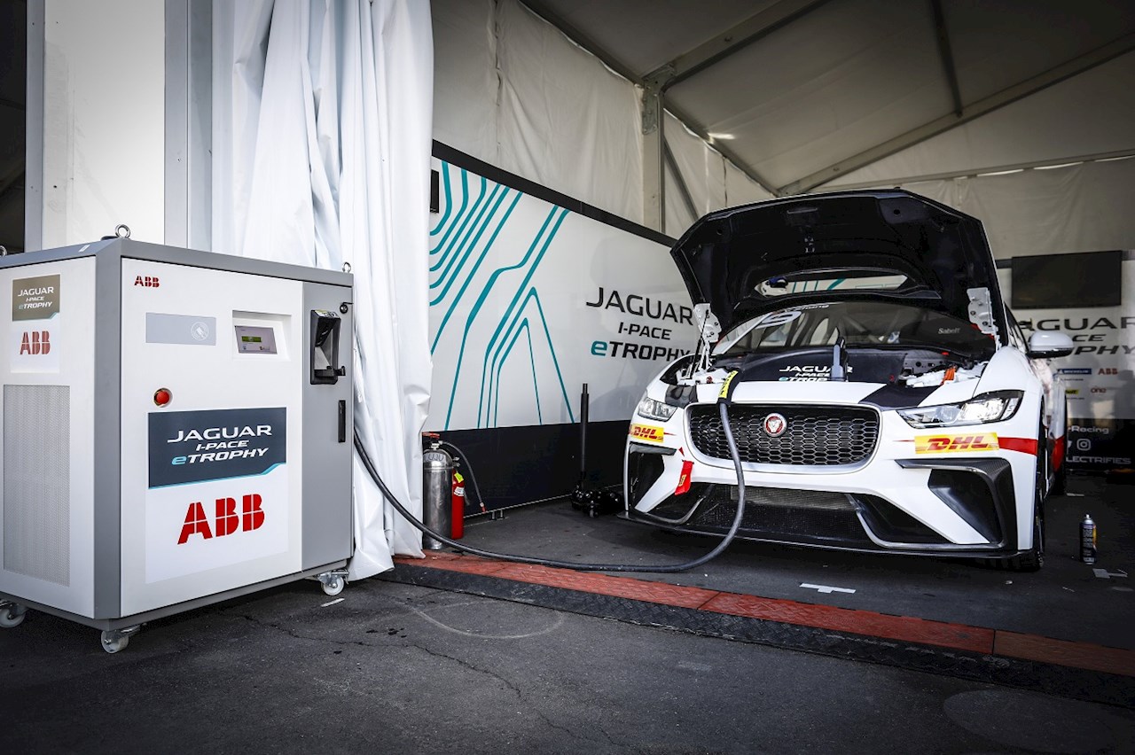 Il Campionato ABB Formula E completa con successo le gare della ...