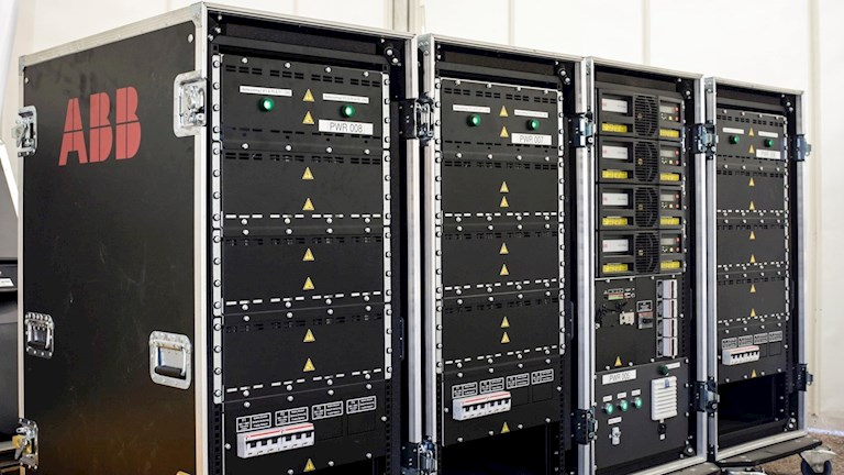 L’alimentazione elettrica che permette alle gare di Formula E di ABB di ...