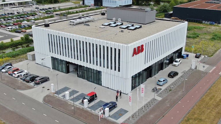 ABB fördert Innovationen mit globalem F&E-Zentrum für Elektromobilität