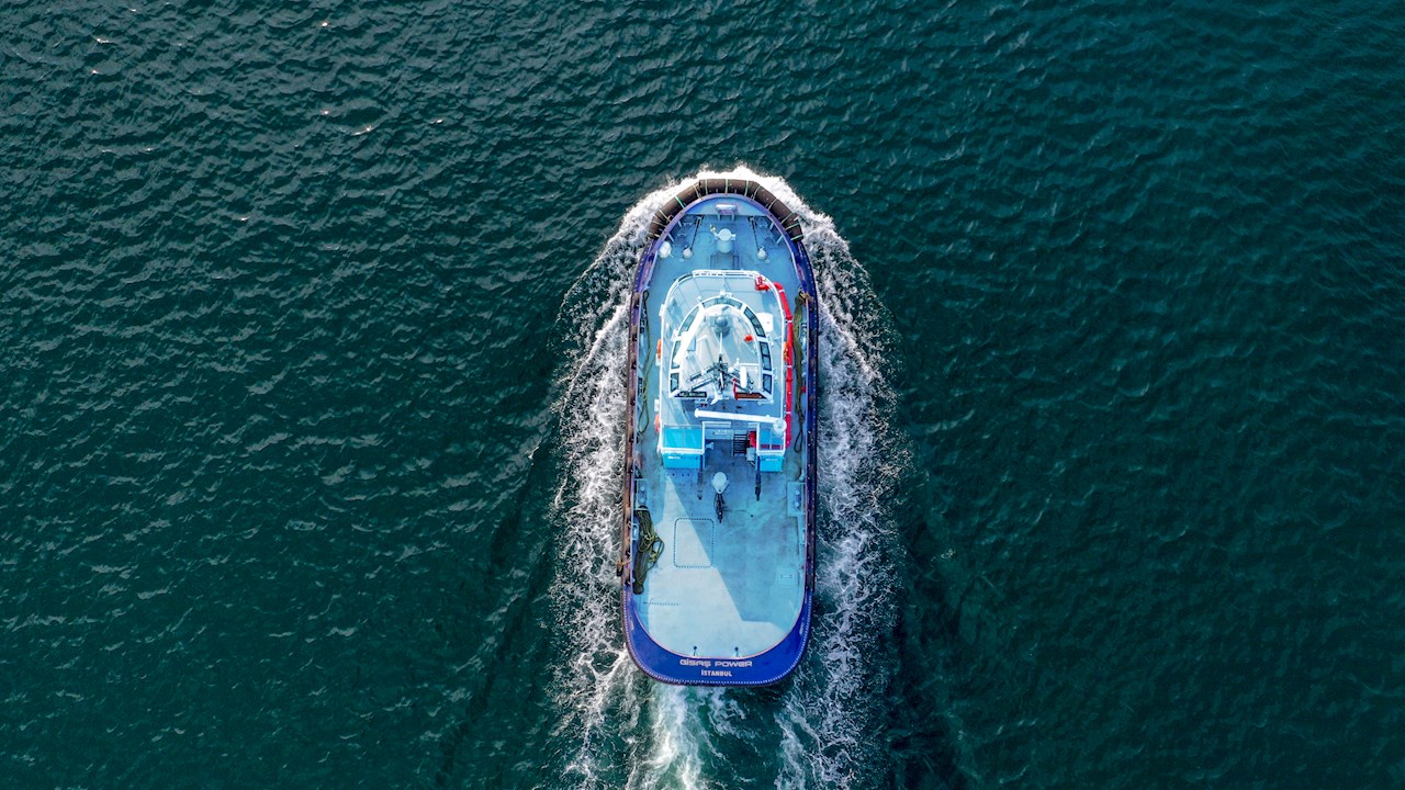 ABB drives provide the pulling power for Zeetug30: the world’s first ... ABB drives provide the pulling power for Zeetug30: the world’s first ...