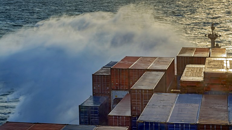 ABB’s OCTOPUS advisory system predicts safer, more efficient ship ...