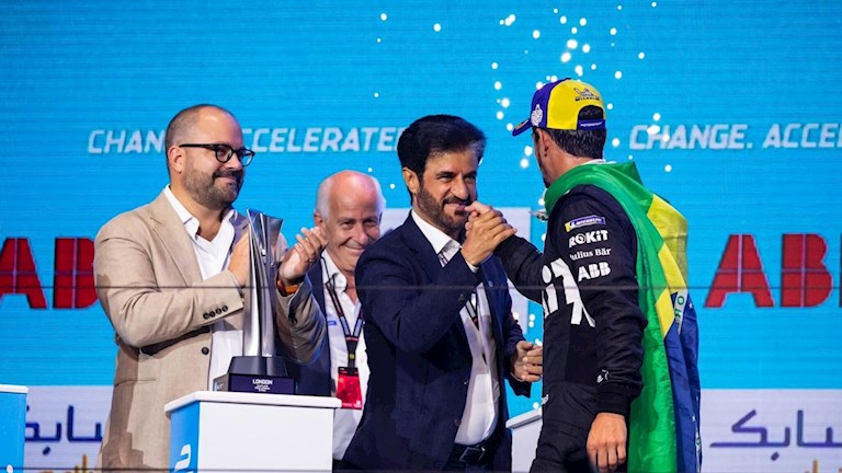 London puts on e-mobility extravaganza | ABB