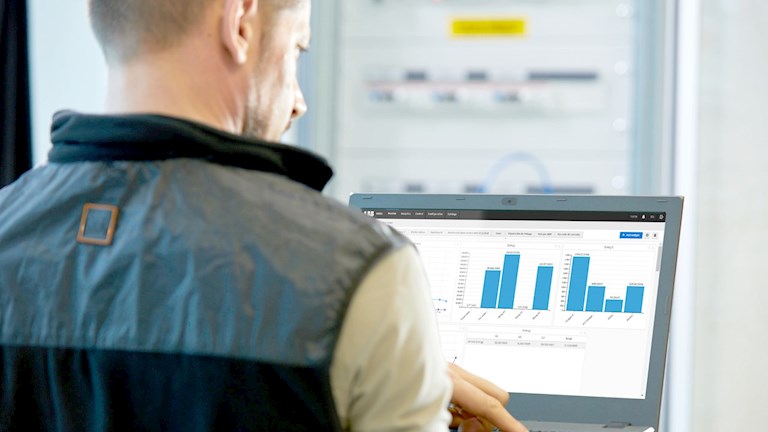 Taking energy management to the next level with ABB System pro M ...
