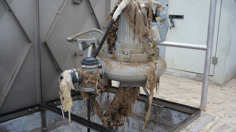 Pump cleaning function in the water dedicated drive prevents pumps from ...